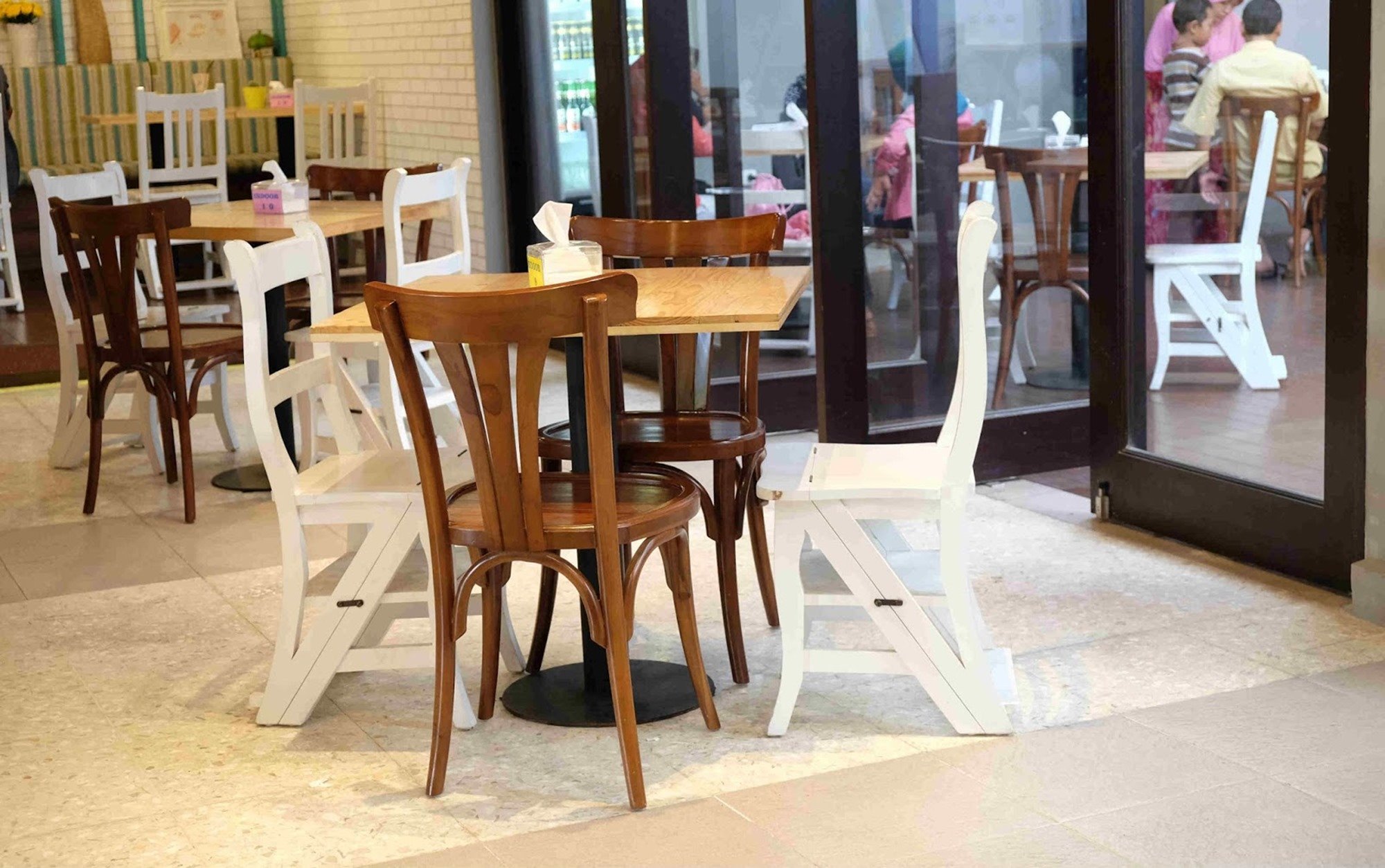 Café Instagramable di Surabaya Paling Cocok untuk Milenial